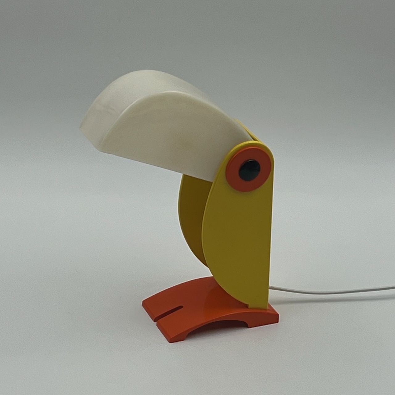 Natavintage - Retro Sixties Lighting: Diverse and Artistic 60s Lamp Designs